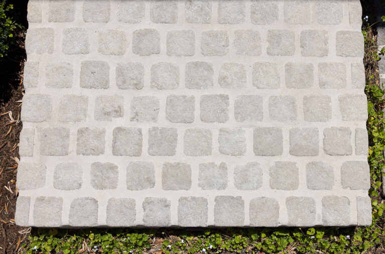 Design Details: Cobblestone 101 - Garden Studio