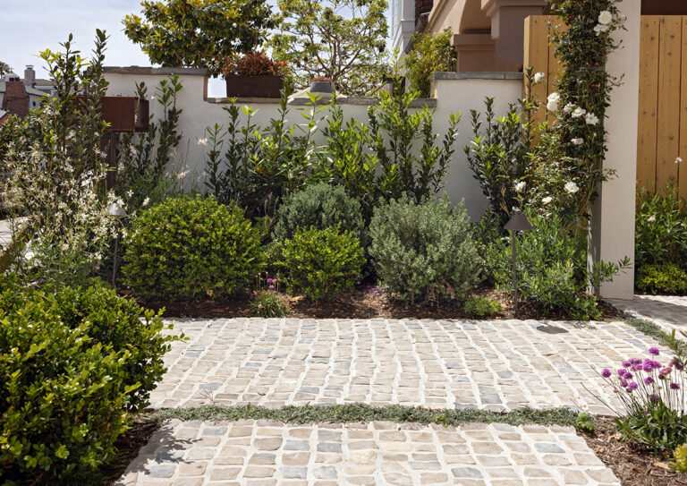 Design Details: Cobblestone 101 - Garden Studio