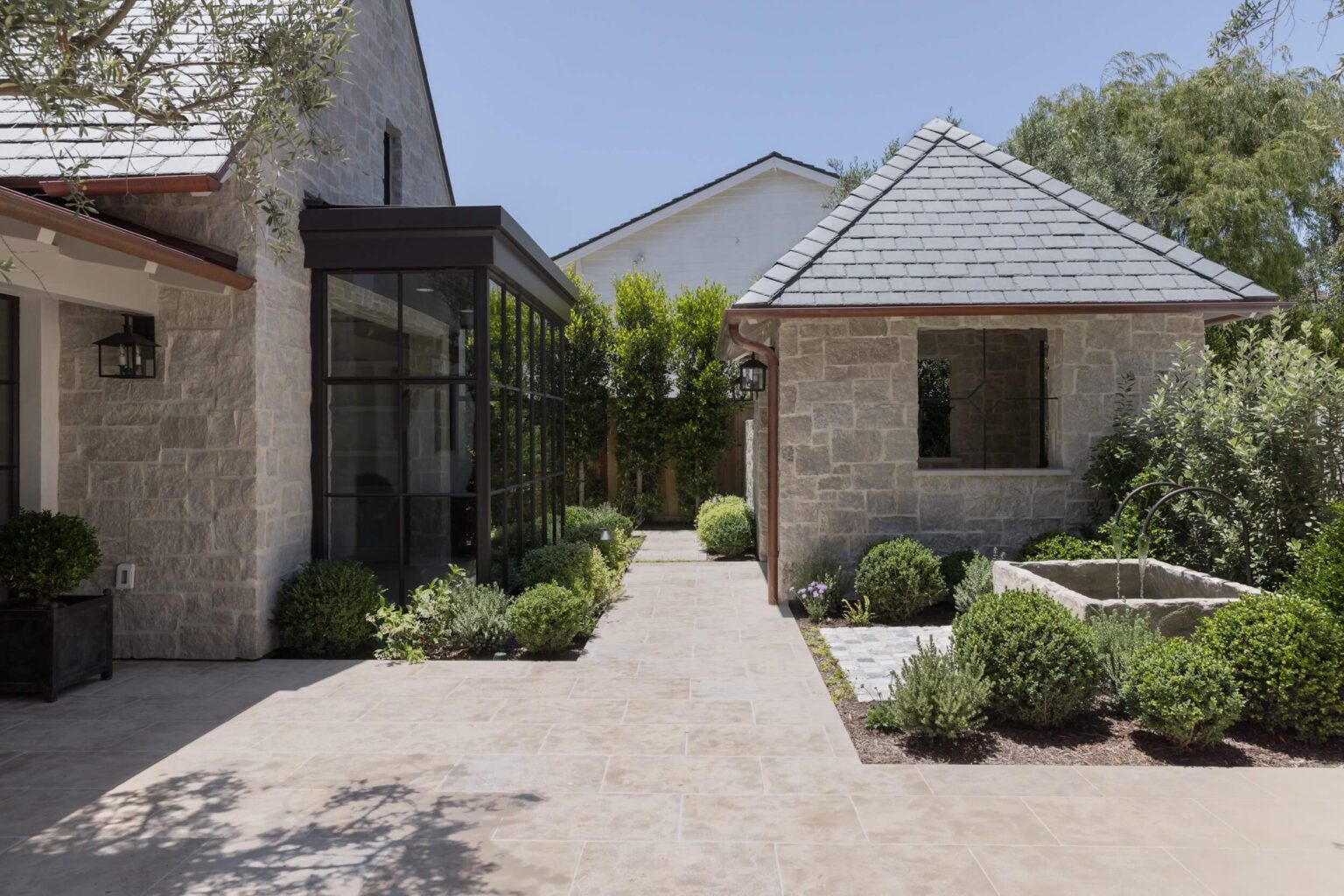 Limestone 101: A Timeless Foundation for Elegant Landscapes - Garden Studio